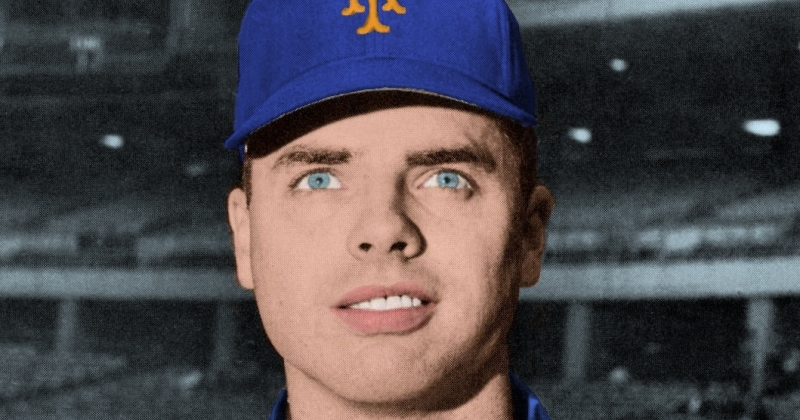 Bob Johnson (Infielder): The N.L'.s Top Pinch Hitter in 1967 (1967)