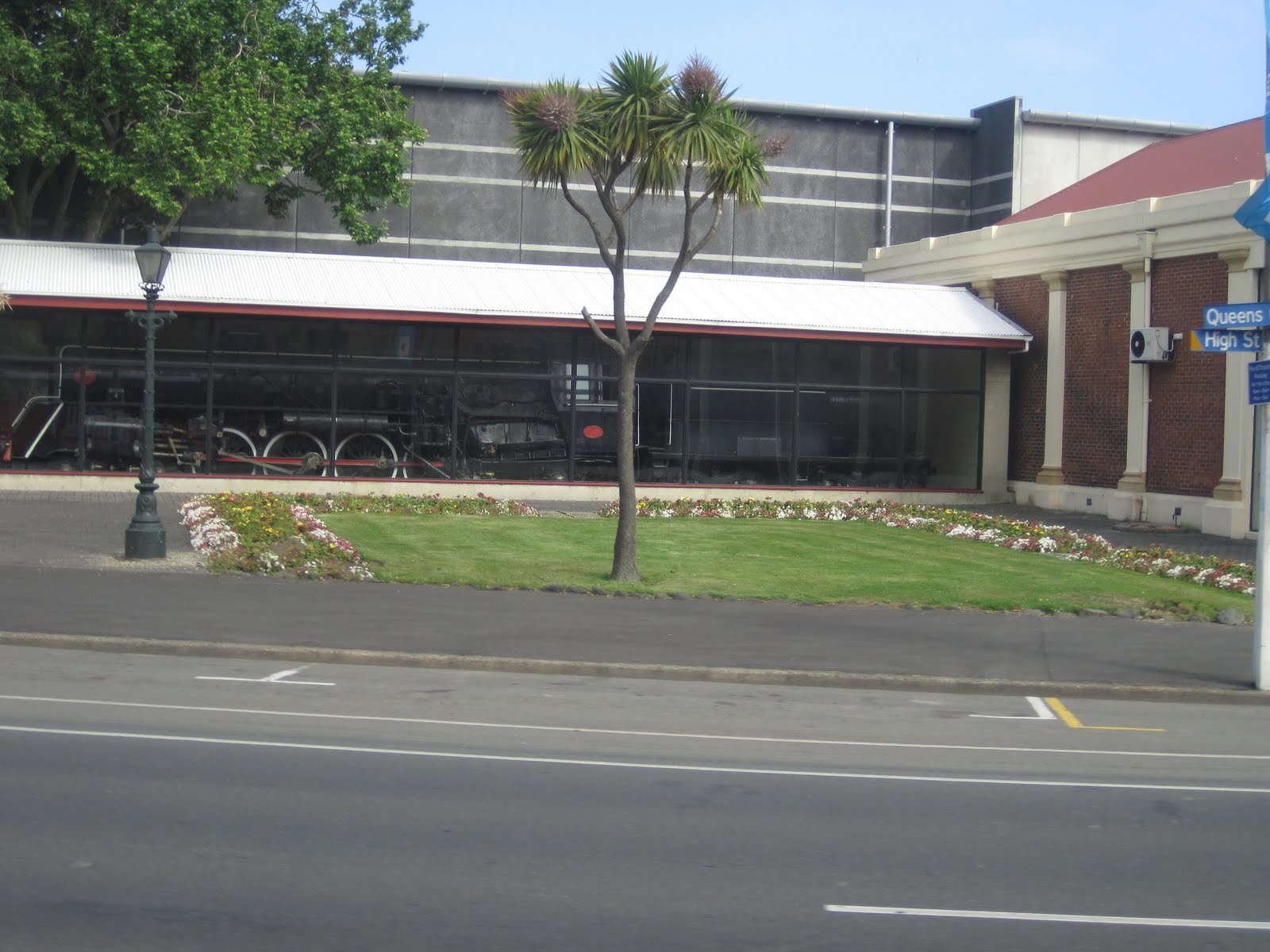 Carolyn in Aotearoa: Traversing the Catlins to Dunedin