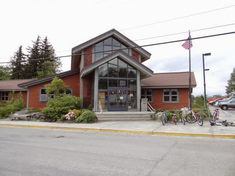 Walkabout With Wheels Blog: Haines Borough Public Library in Haines, Alaska