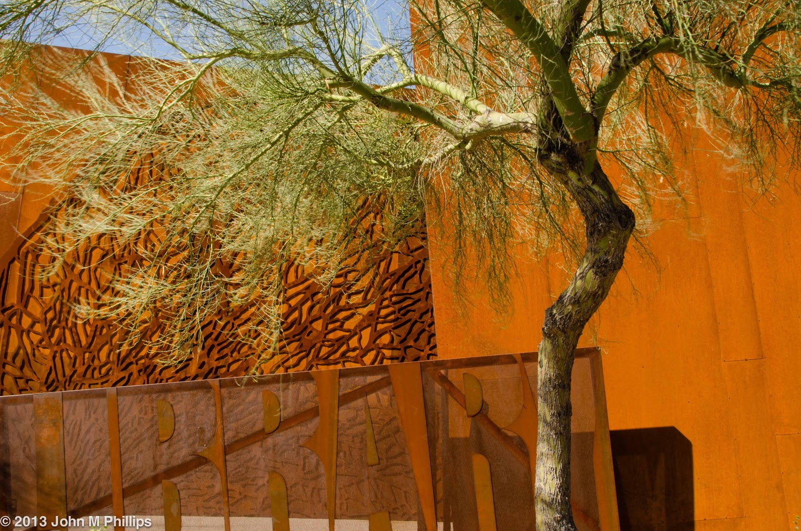 SKEPTIC PHOTO: SCOTTSDALE ARABIAN LIBRARY