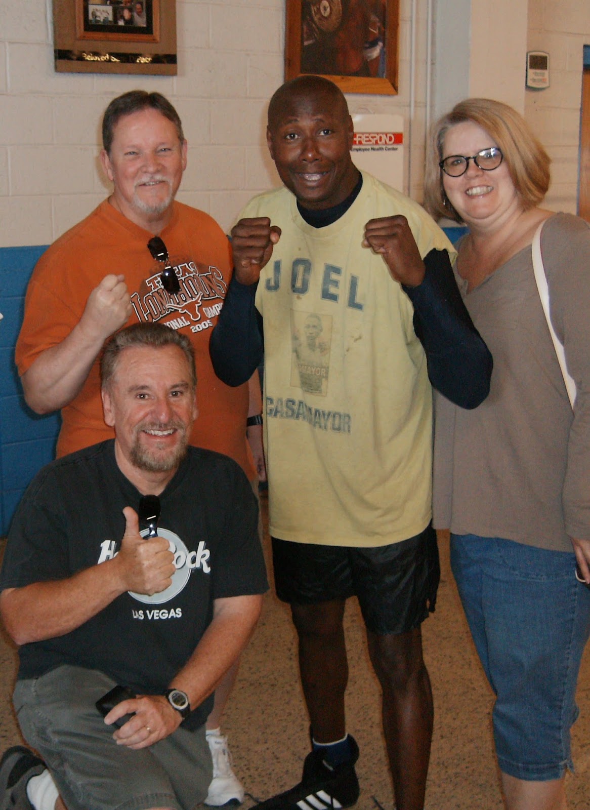 THE BOXING GURU'S HALL-OF-FAVORITES: JUAN CARLOS (JC) CANDELO