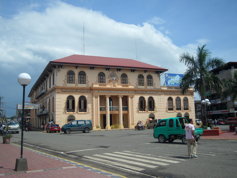 Pinoy Arkitektura: Provincial Capitol of Capiz (Roxas City, Capiz)