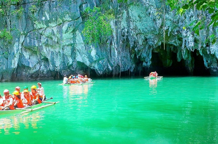 Palawan Place: Underground River Cave