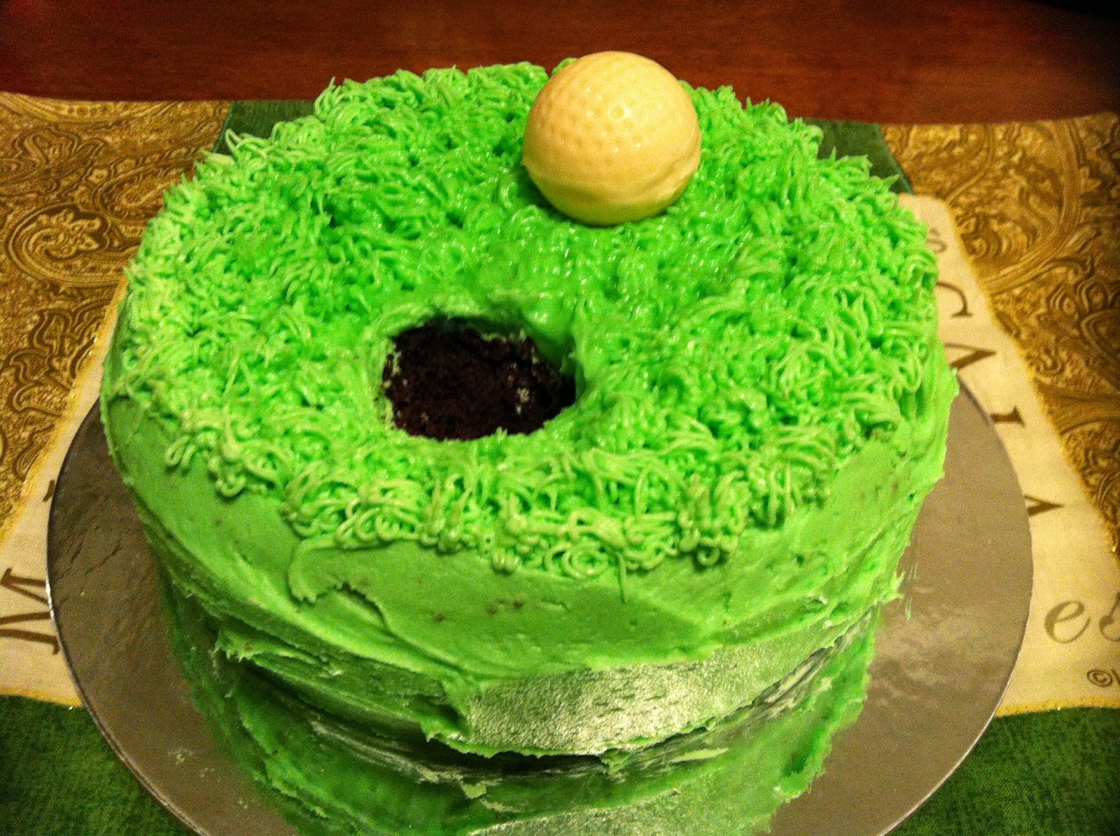 Golf Cake for Mitch | Laws of the Kitchen