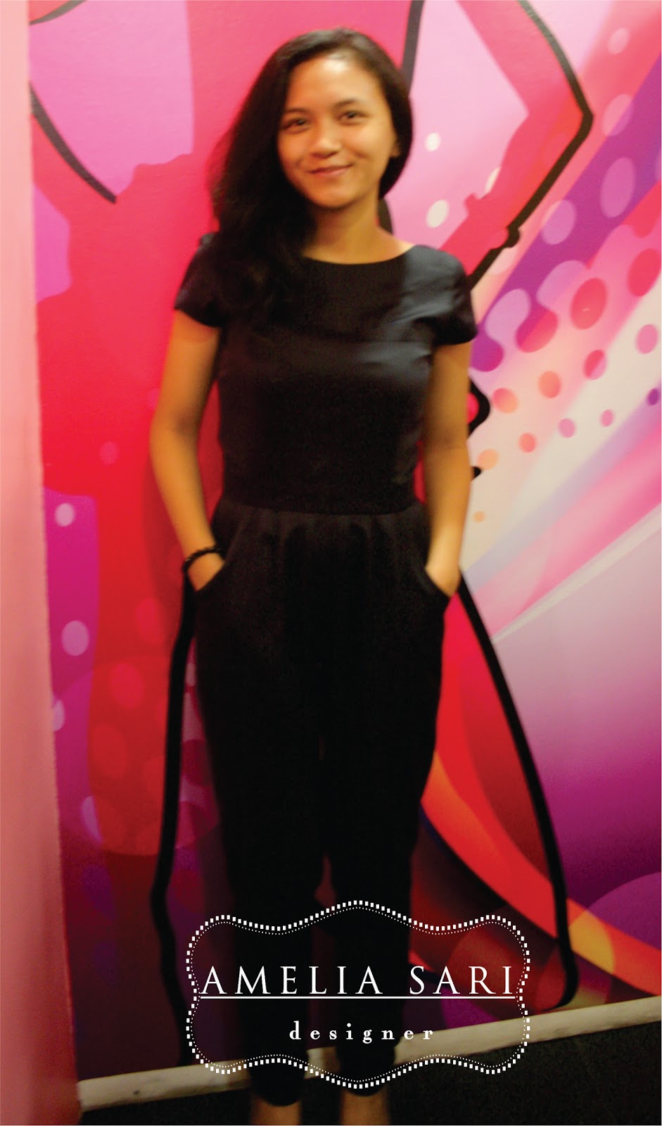 Amelia Sari Designer: CASUAL WEAR