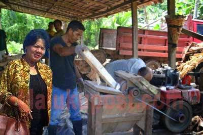 Petani Aru Dambakan Bantuan Mesin Parut Sagu - Maluku Post