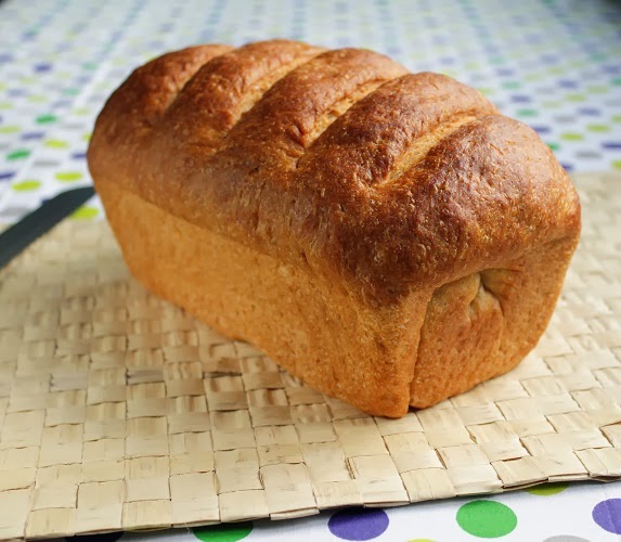 Even Better Light Whole Wheat Bread | Baking YummiesBakingyummies ...