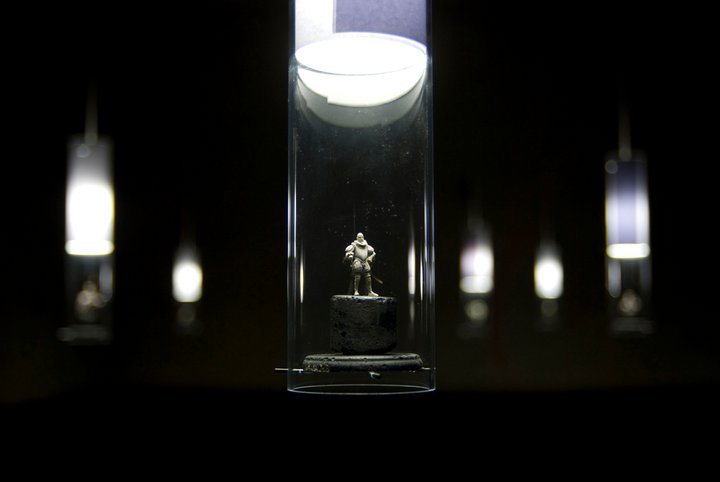 How to... Display Miniatures professionally? | planetFigure | Miniatures