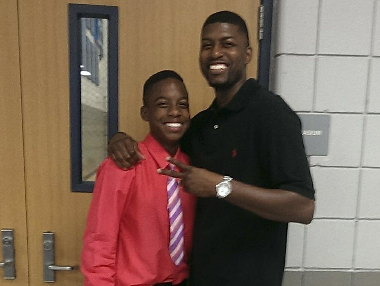 Journal de La Reyna (World News Today): Dirty Cop On Trial For The ...