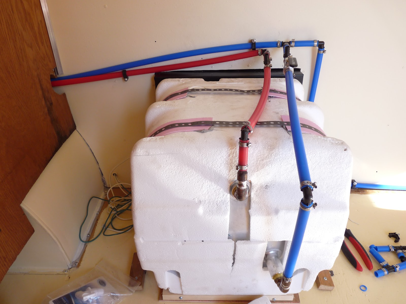 The Midllife Crisis - 1960 Airstream Restoration: Plumb tired