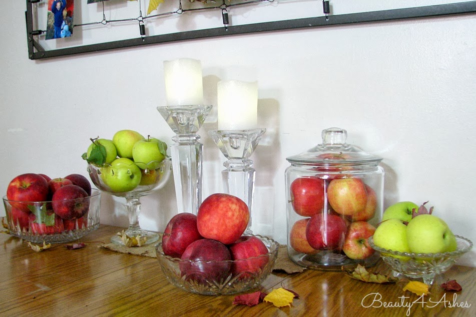 Beauty 4 Ashes: Fall Display {DIY Art}