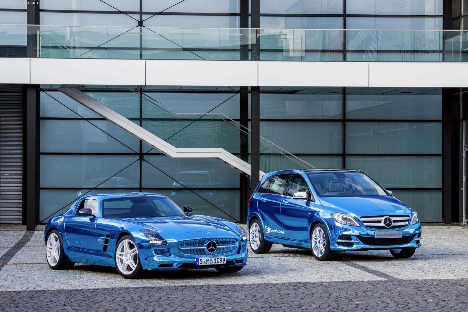 Revista Coche: Precio y fecha de lanzamiento del Mercedes-Benz SLS AMG ...