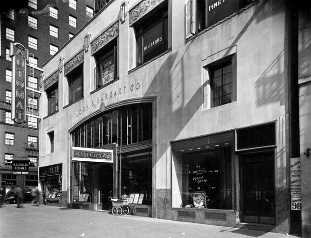 Daytonian in Manhattan: The 1930 Horn & Hardardt Bldg -- 2710-2714 Broadway
