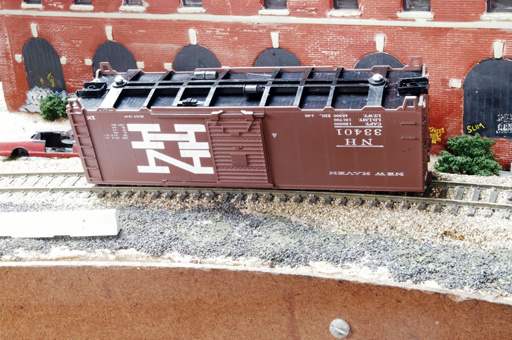 Model Railroad Miscellany: Athearn Bluebox Upgrade