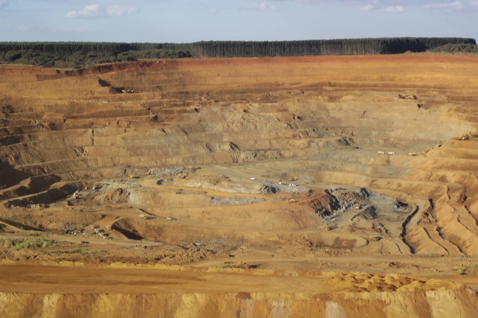 Fala Chico: Mineração da Vale seca nascentes em Tapira (MG)
