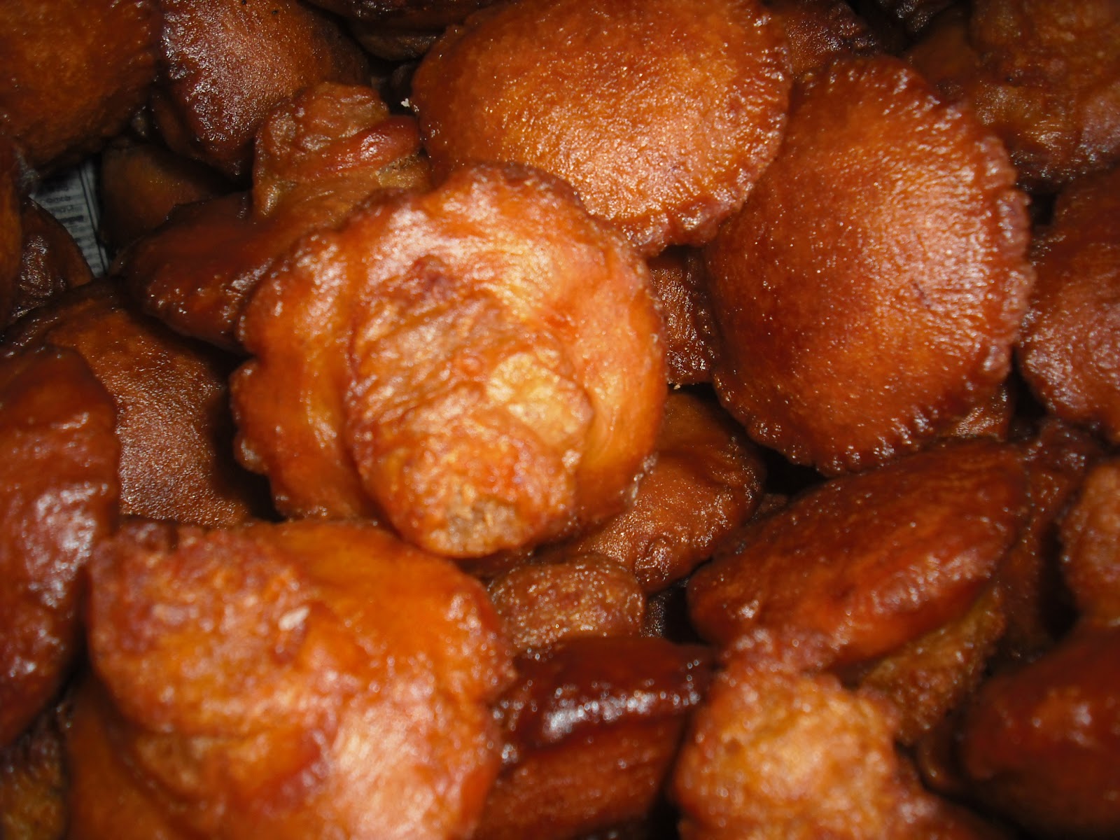 Konda Kewum (Oil Cake)