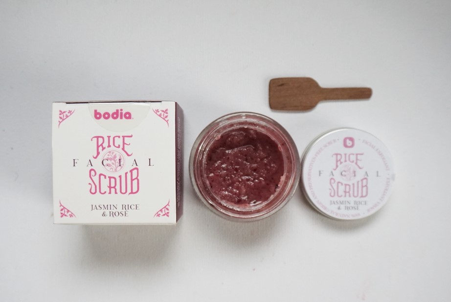 Bodia Nature Rice Facial Scrub Jasmine Rice and Rose Review + Price