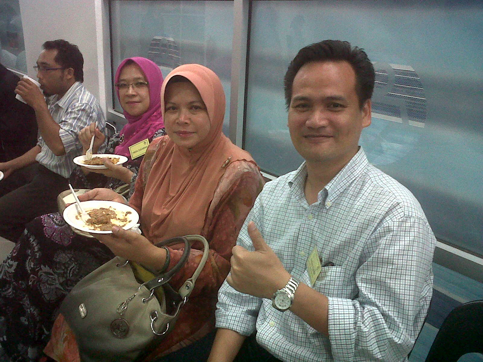 faizal yusup: FY bersama HM Tuah Iskandar, Anis Ayuni dan Ramlee Awang ...