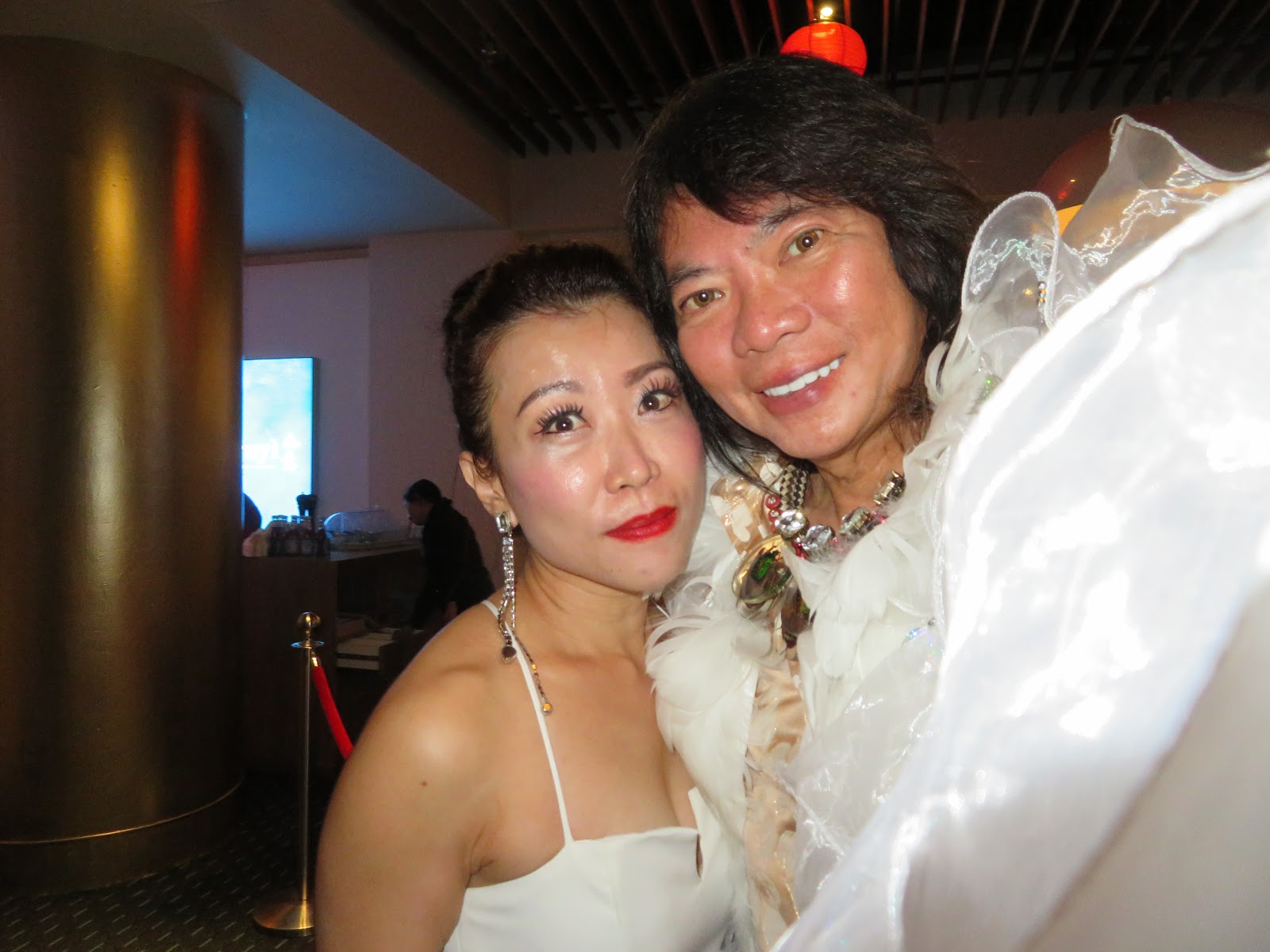 Kee Hua Chee Live!: BEAUTY QUEEN ANNIE LOW, MALAYSIA'S BEST PERFORMING ...