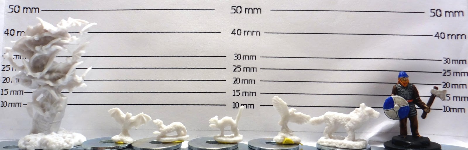 Cheap fantasy minis!: Using Reaper Bones minis in 1/72 scale