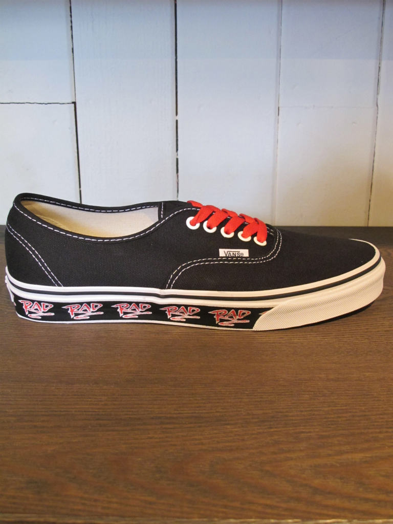 Emiliano: VANS AUTHENTIC RAD PACK