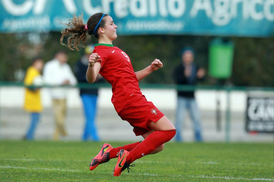 Casa das primas, Blogue do Alentejo: ANA CAPETA ESTREOU-SE ESTA TARDE ...
