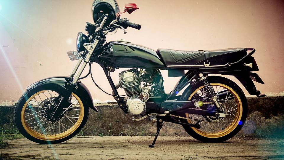 Kumpulan Motor Modifikasi Terbaru: Modifikasi GL Herex Hitam Terbaru