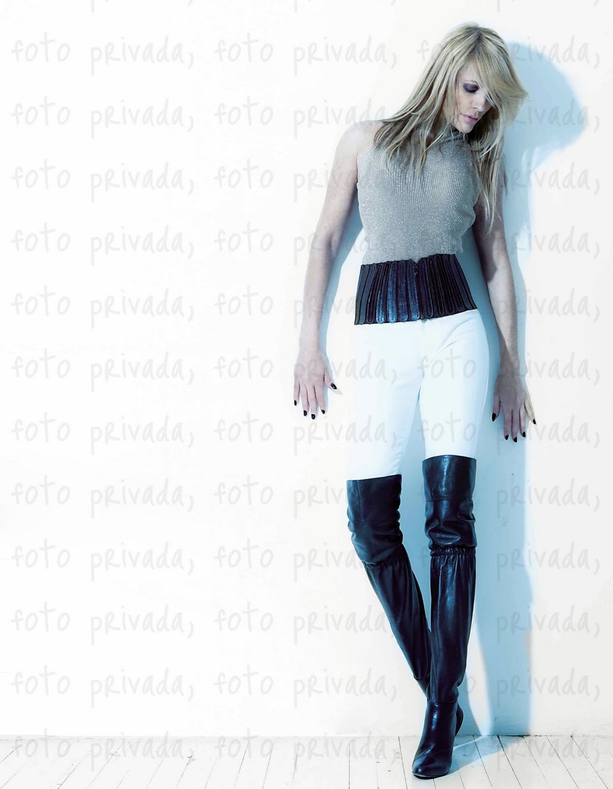 SENTIMIENTO DE SOLEDAD: Mi hermosa amiga Estela Mora