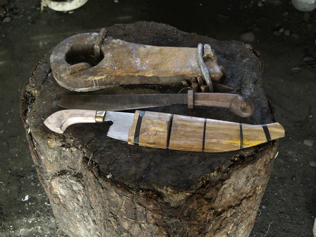 Philippine Sword Hunting in Aklan - Filipino Culture by The Pinoy Warrior