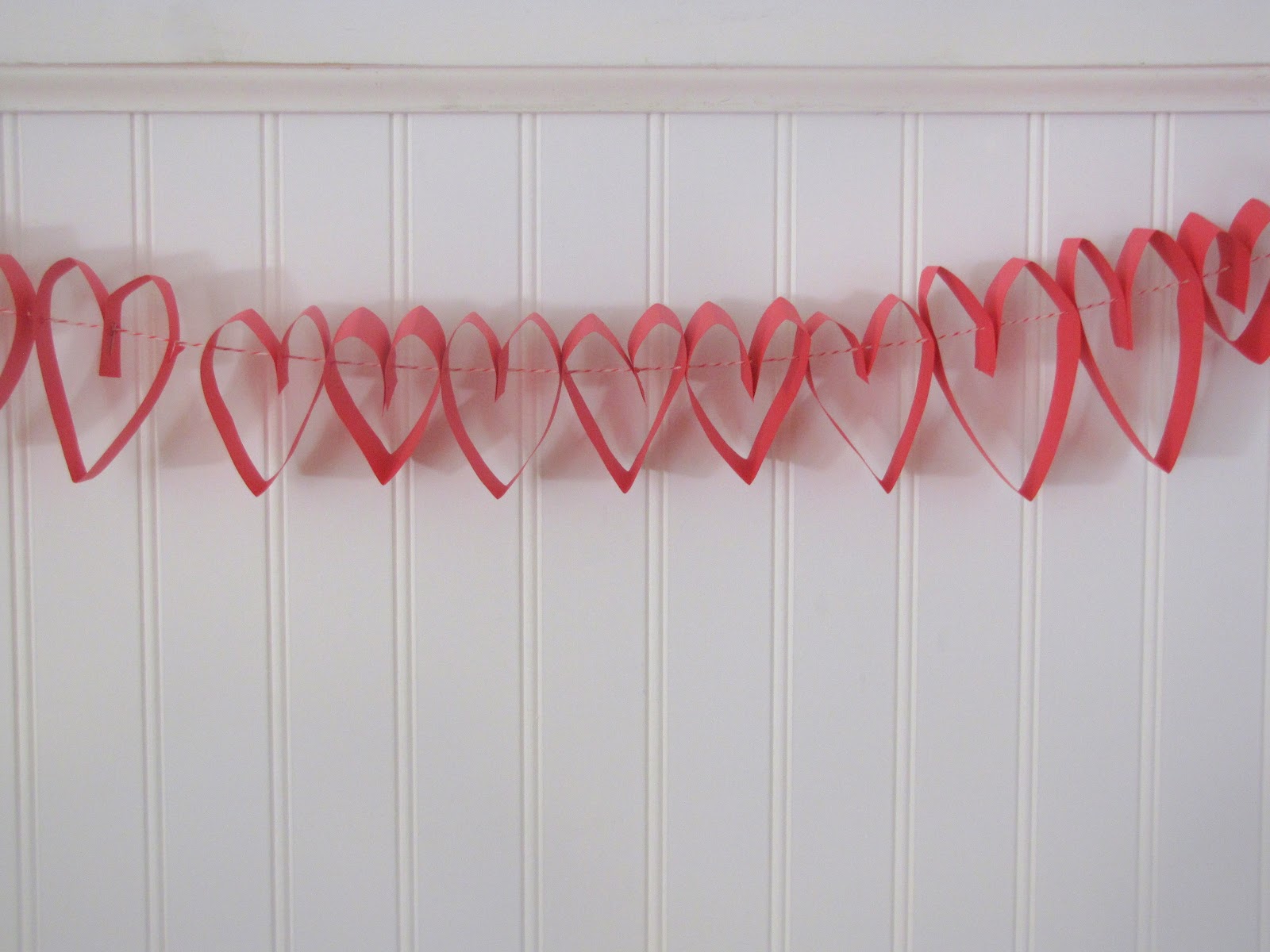 a little of this...: Heart Garland