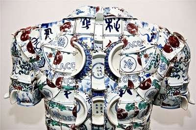 FUN GREEDY: Ceramic Clothing