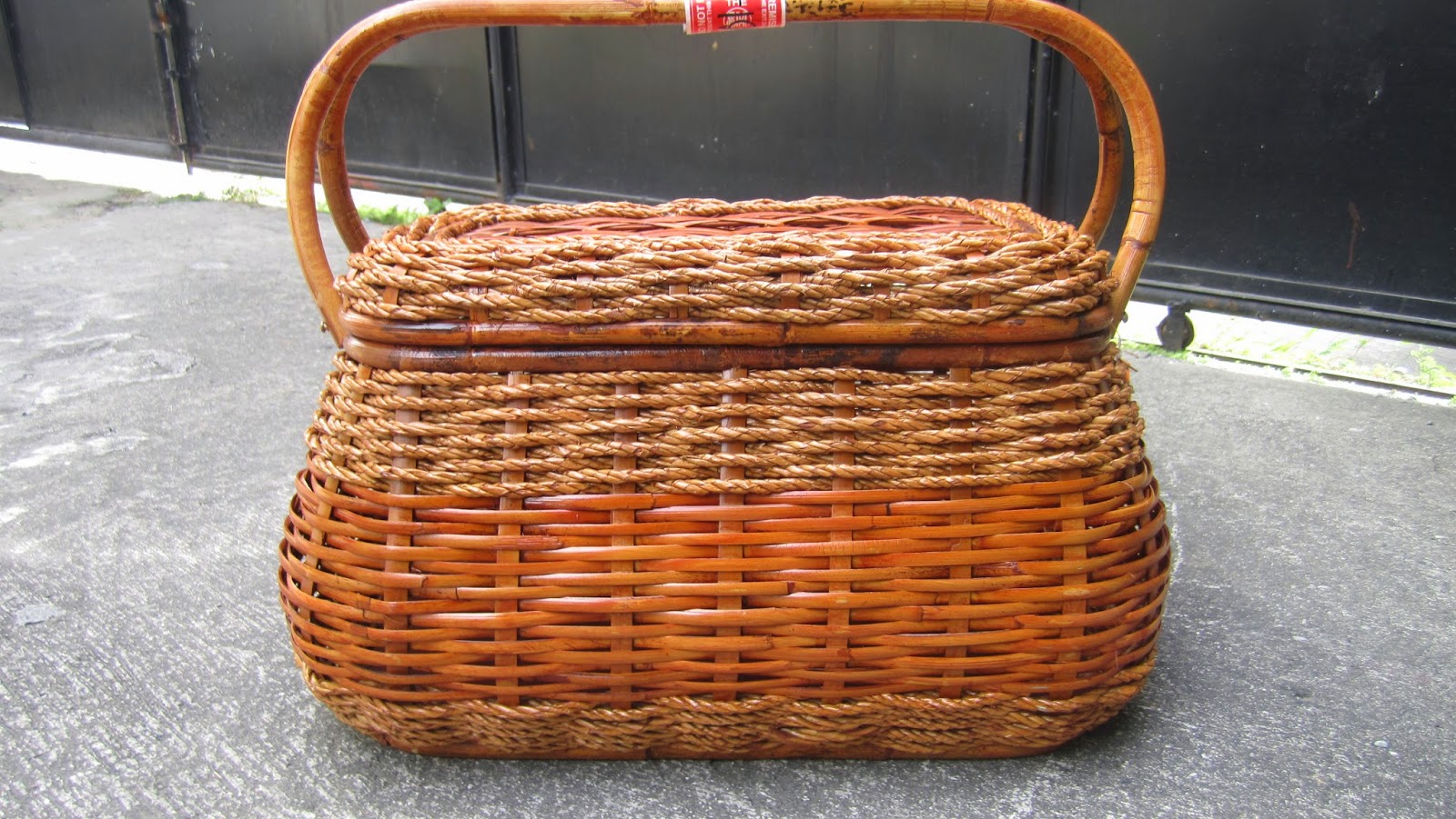 brandylovesvintage: kultura filipino: large picnic basket