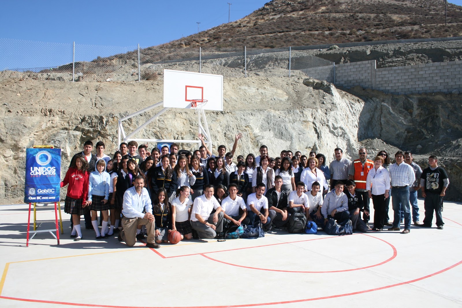 Sala de Prensa Virtual: INAUGURA GOBIERNO DEL ESTADO CANCHA DE USOS ...