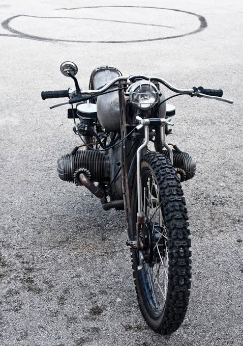 biker excalibur II: bmw r75-5 rat-bobber fna-cycles by aztoon wheels