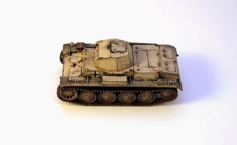 Gulumik Military Models: PzKpFw II Ausf. D DAK 1/72 First to Fight ...