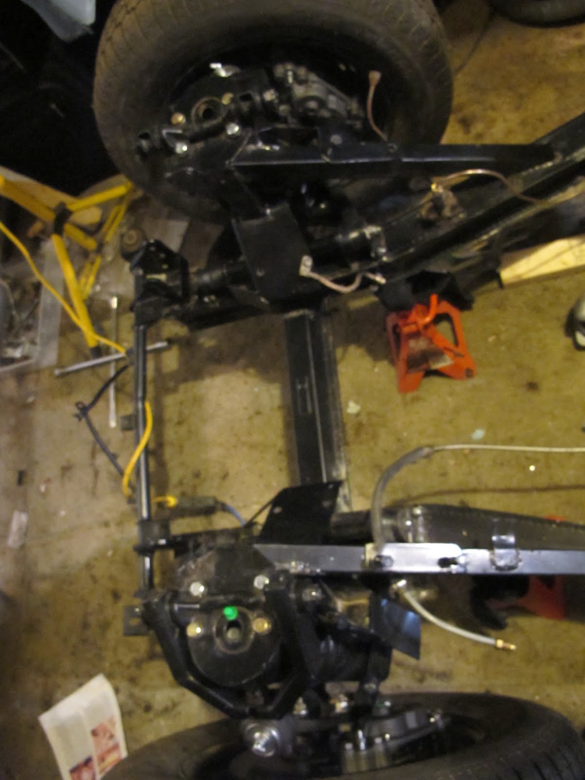 TriumphTR3muse: Triumph TR3-Front Brakes Installed