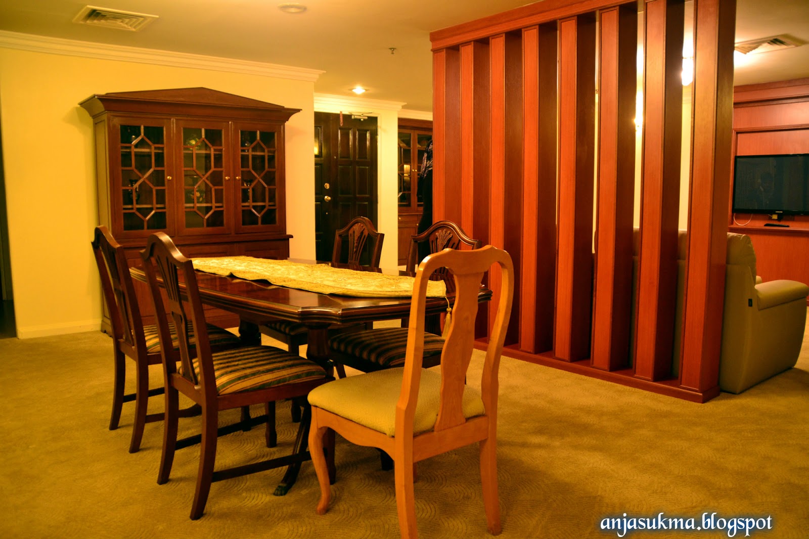 My World: PUTRA PALACE HOTEL