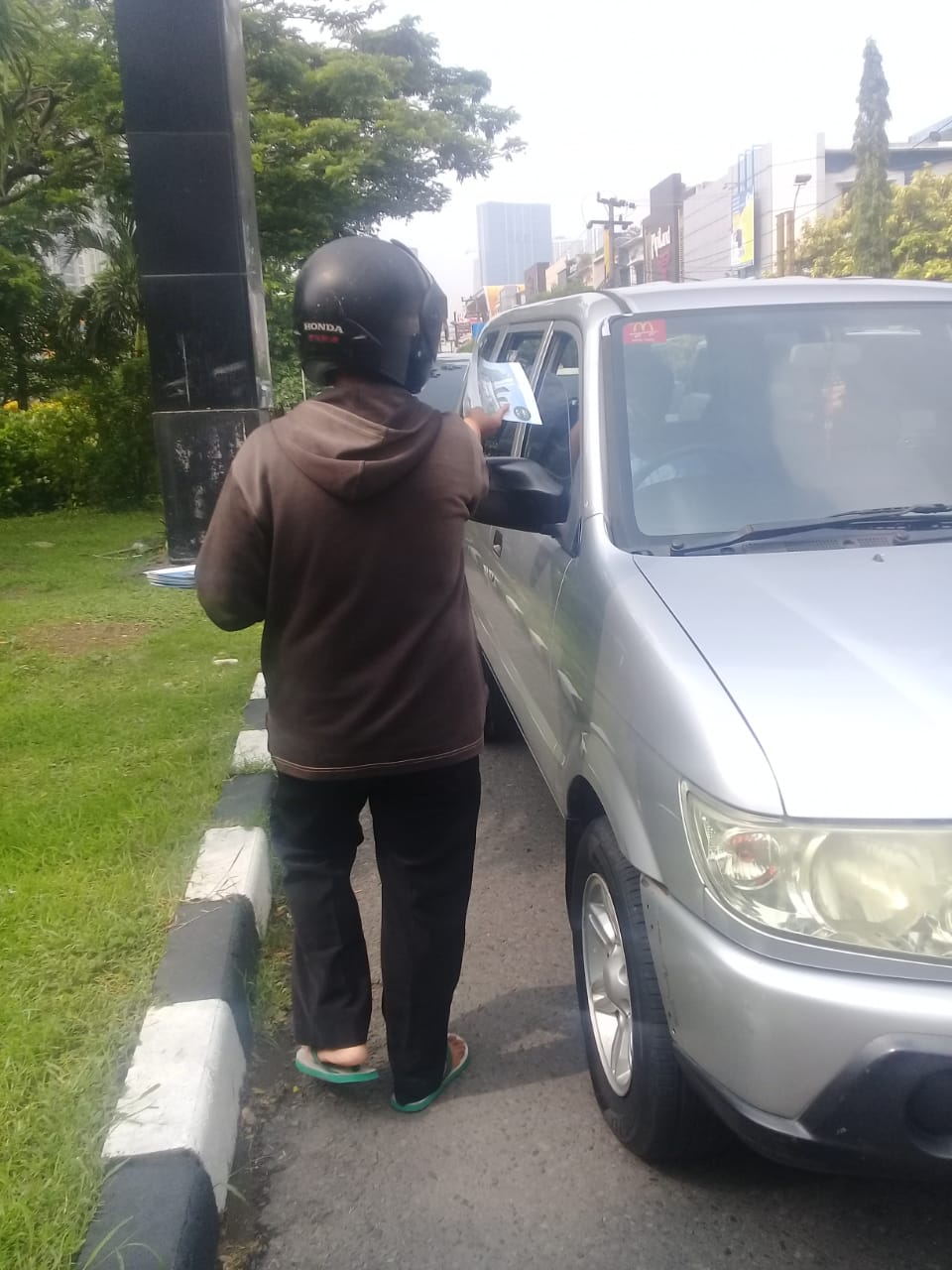 SEBAR BROSUR SURABAYA: FOTO JASA SEBAR BROSUR SURABAYA | 083134424451 WA