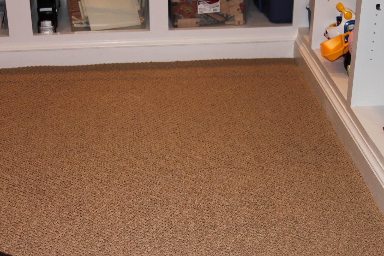 HOUSEography: Reattaching the Carpet