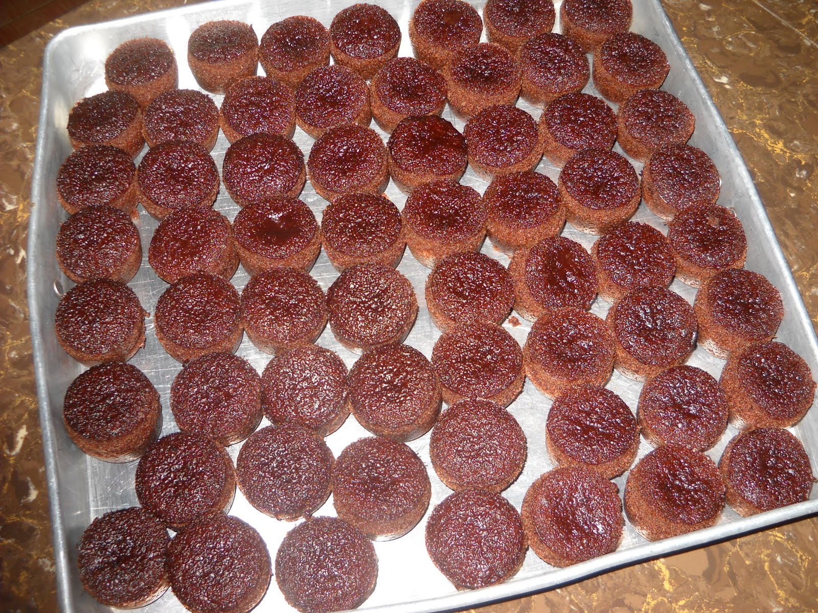 ..Cooking with soul.....: APAM COKLAT KUKUS