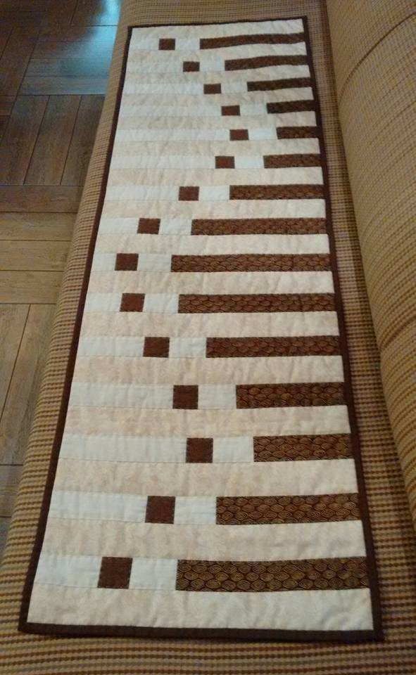 ♥♥♥Marina Patchwork♥♥♥ ·._.·´¯): Modern wave table runner.