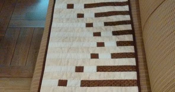 ♥♥♥Marina Patchwork♥♥♥ ·._.·´¯): Modern wave table runner.