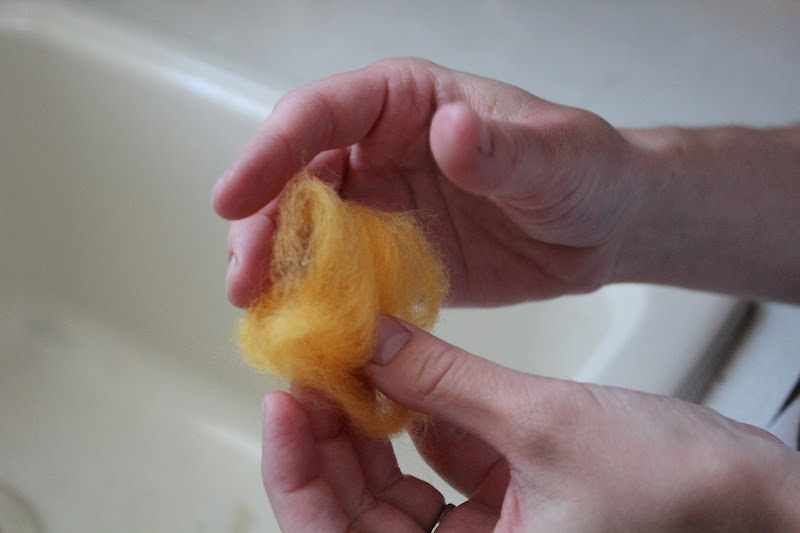 Sylvie Liv: Felted Wool Ball Tutorial