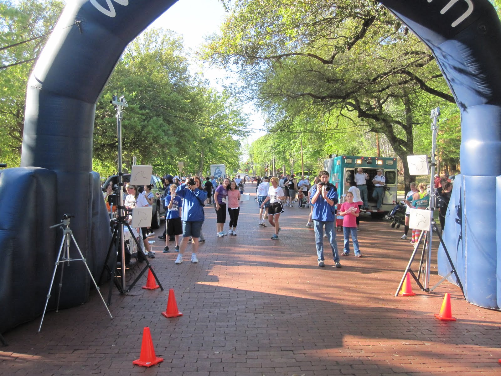 I Think...: March Run: Jackie and the Tyler Azalea 10K