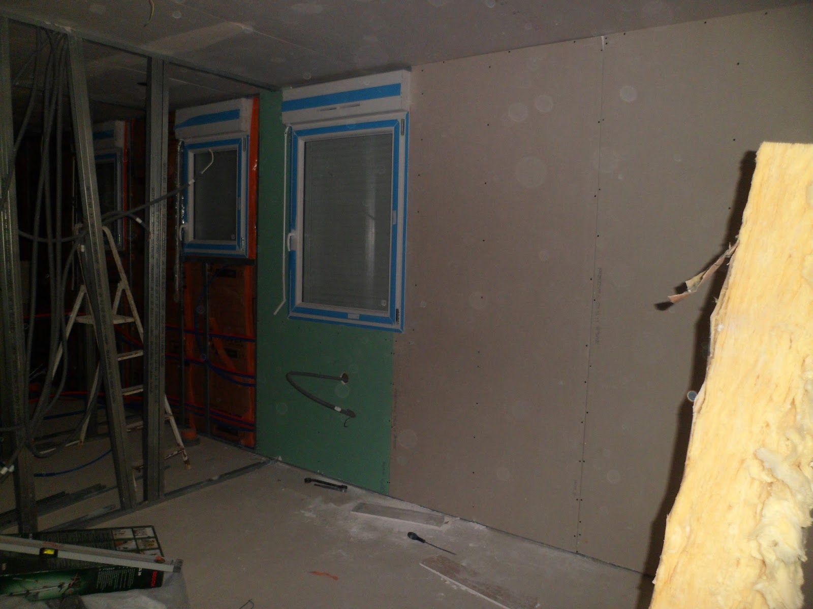 Autoconstruction Basse Normandie: Doublage 2e partie - Cloison salles de bain et dernière chambre