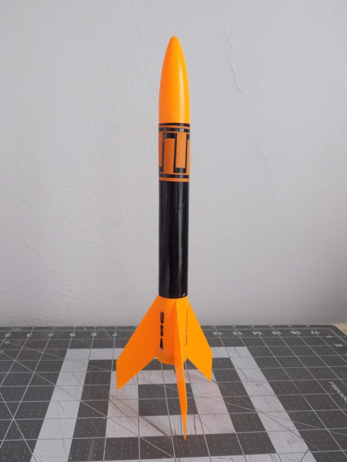 The Rocket N00b: Picking Your First Model Rocket