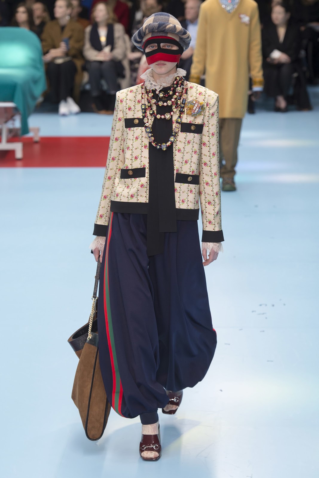 Gucci Fall 2018 Ready-to-wear Milan Fashion Week | Cool Chic Style Fashion