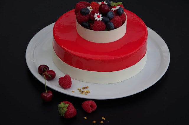 Entremets fruits rouges