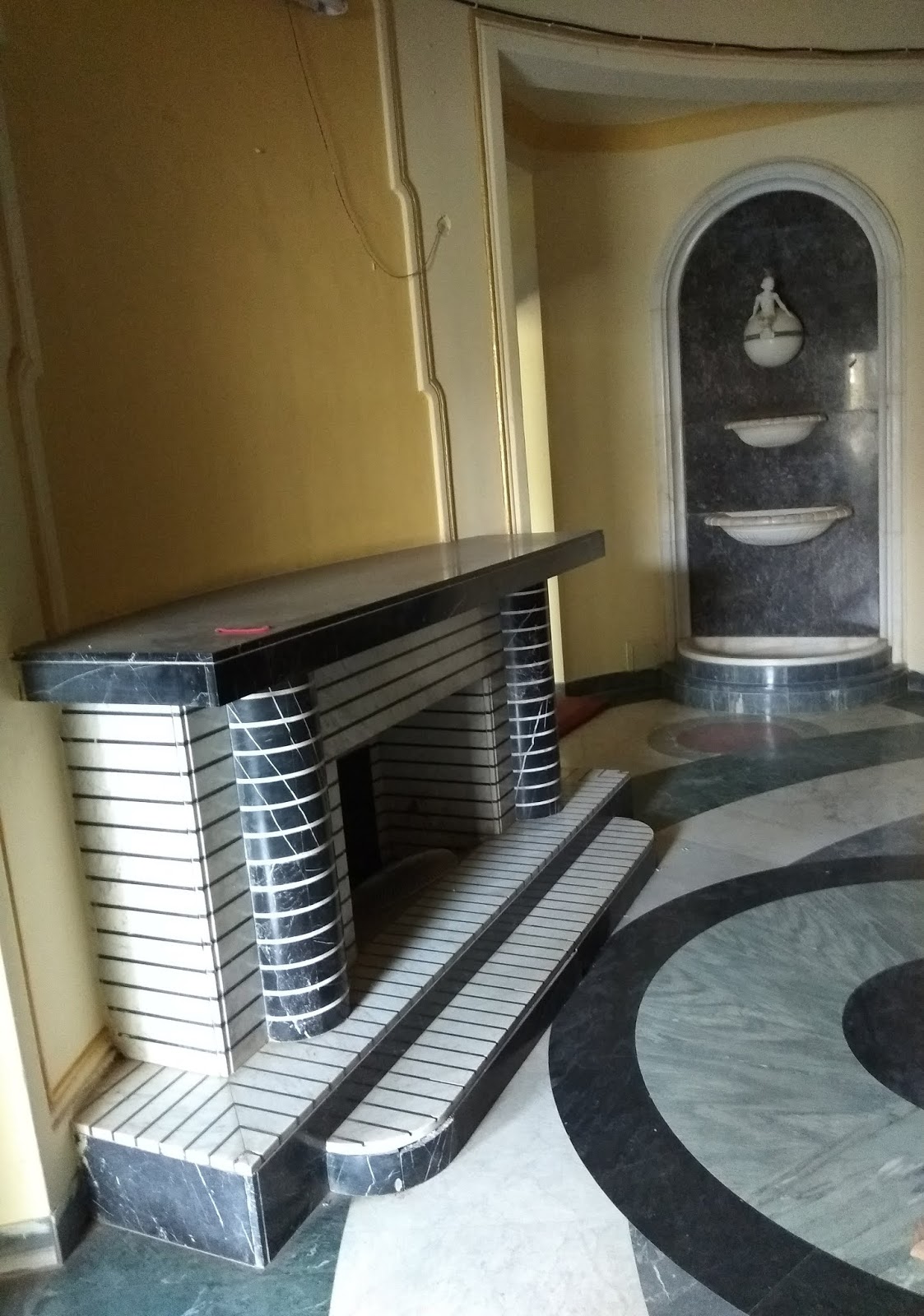 Indra Vikram Singh's heritage and myriad strokes: Indrajit-Padmini ...