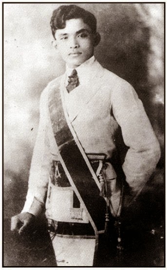 Kabalyero ng Disyerto: Jose Rizal The Mason